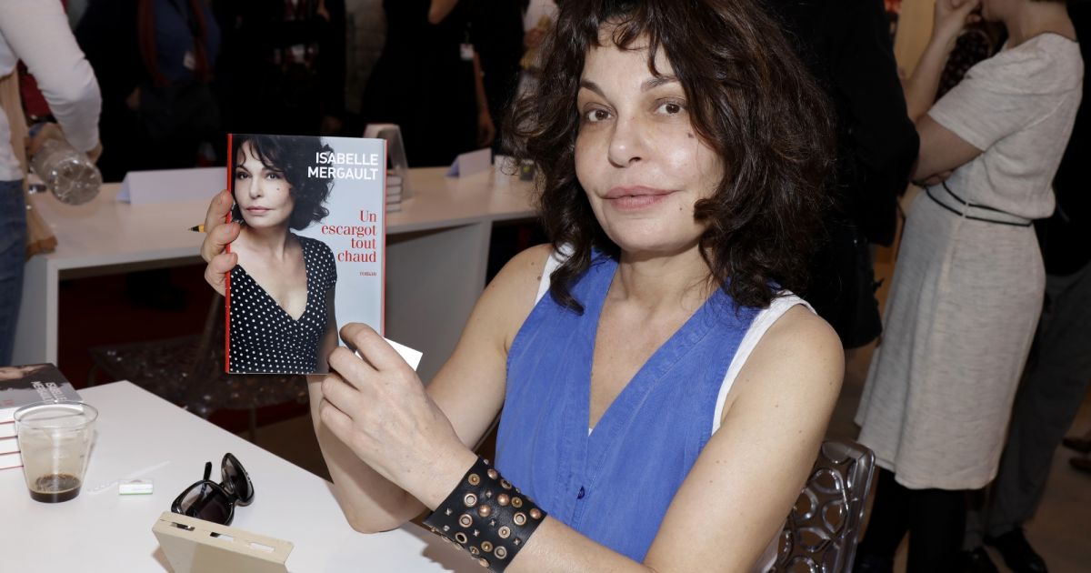 Isabelle Mergault lors de la 37ème édition du Salon du livre au parc ...