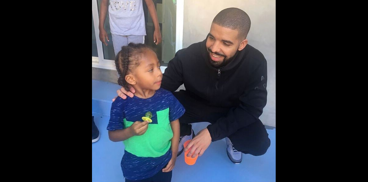 Photo : Drake assiste à l'anniversaire du petit Chace. Avril 2017 ...