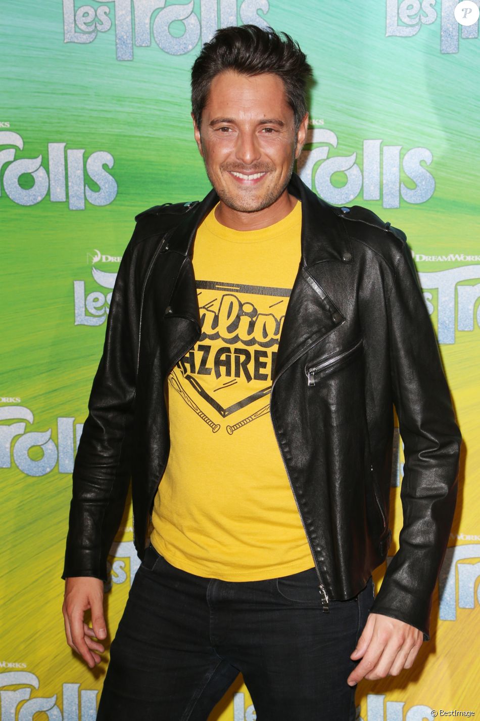 Vincent Cerutti - Avant-première de Les Trolls au cinéma Le Grand Rex à ...