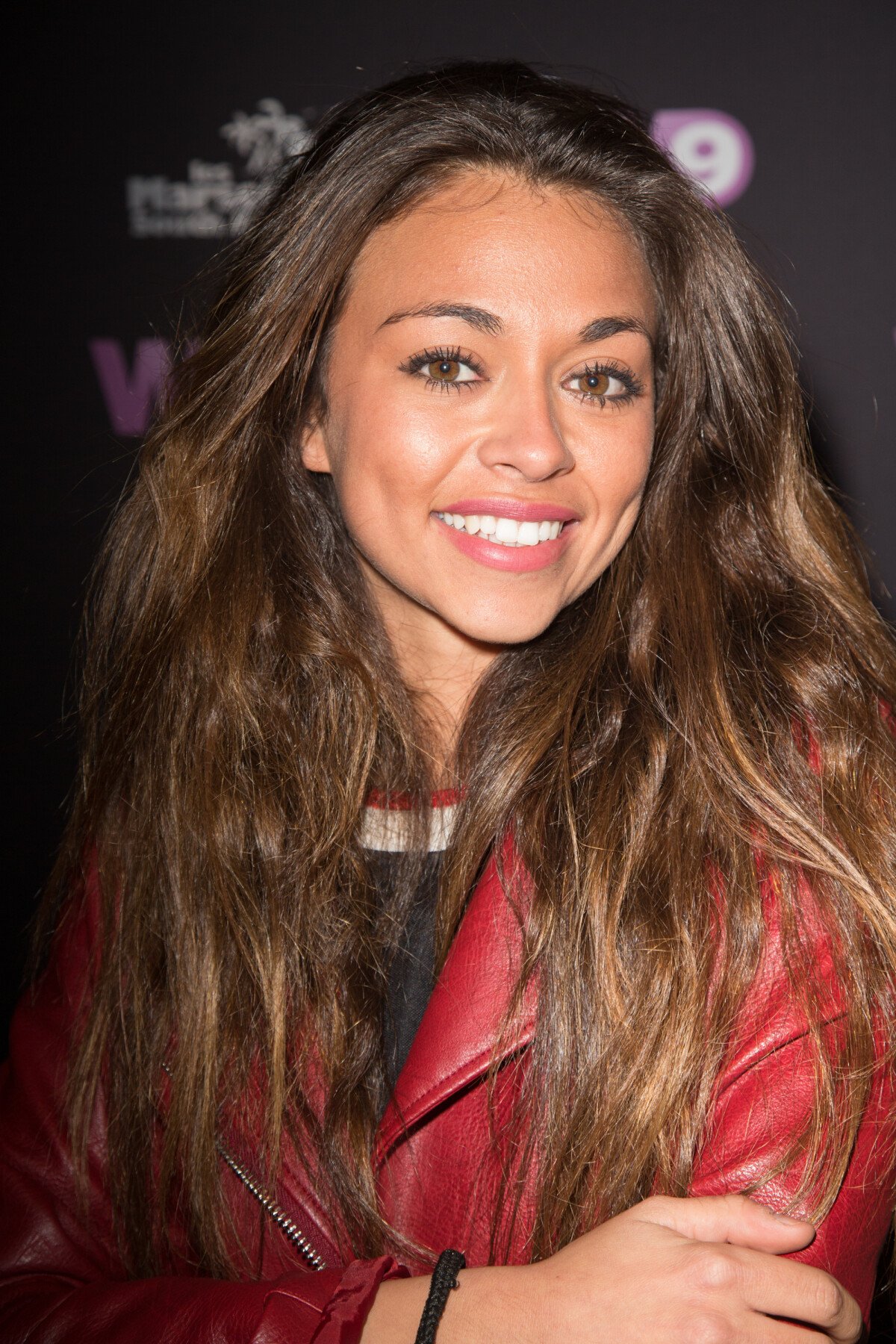 Photo : Jessy alias Jessica Errero lors de l'avant premiere de Les ... Photo : Jessy alias Jessica Errero lors de l'avant premiere de Les ...