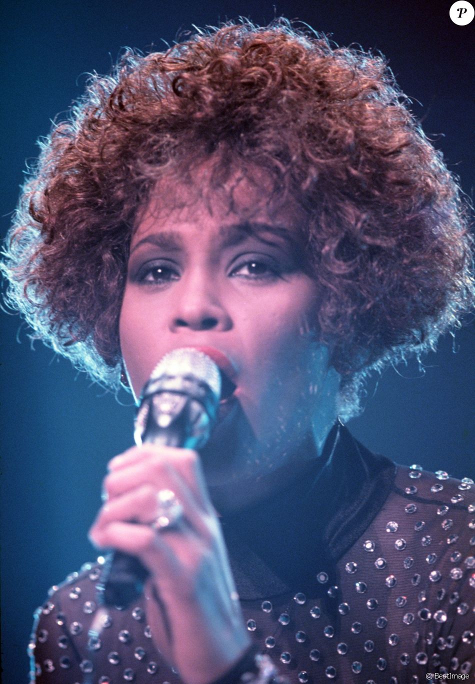 Archives - Whitney Houston en 1988 - Purepeople