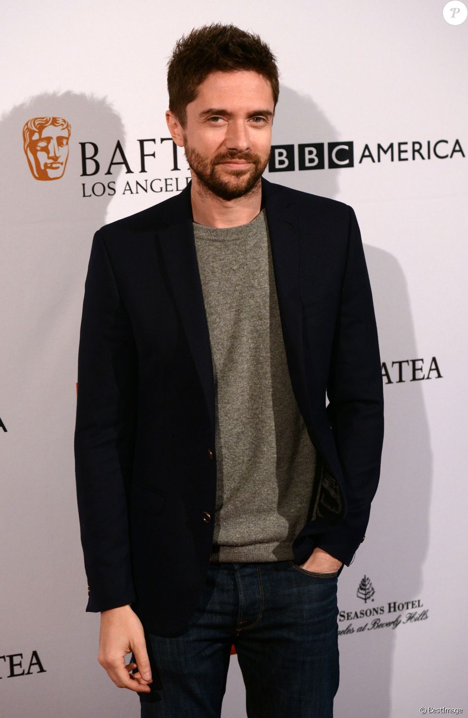 Topher Grace à la soirée BAFTA Awards Season Tea Party à l'hôtel Four ...
