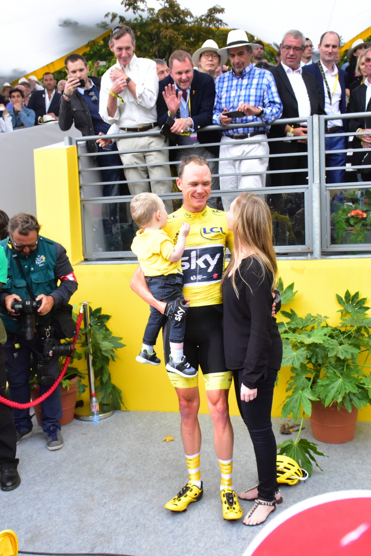 Photo : Christopher Froome avec sa femme Michelle et leur fils Kellan ...