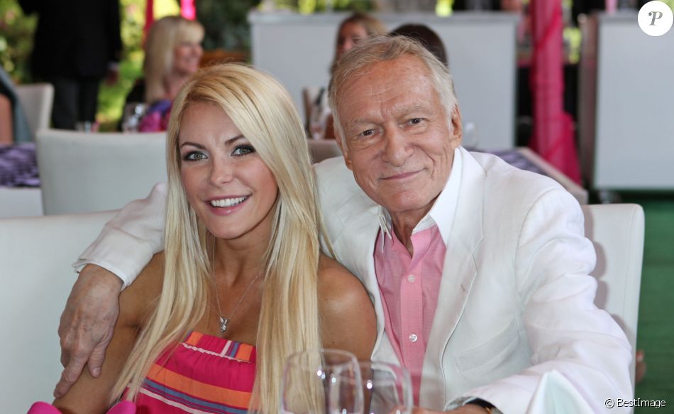 Crystal Harris et Hugh Hefner en 2013 - Purepeople