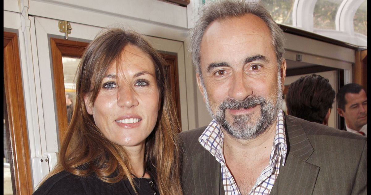 Mathilde Seigner et Antoine Duléry au 67e anniversaire de Johnny ...