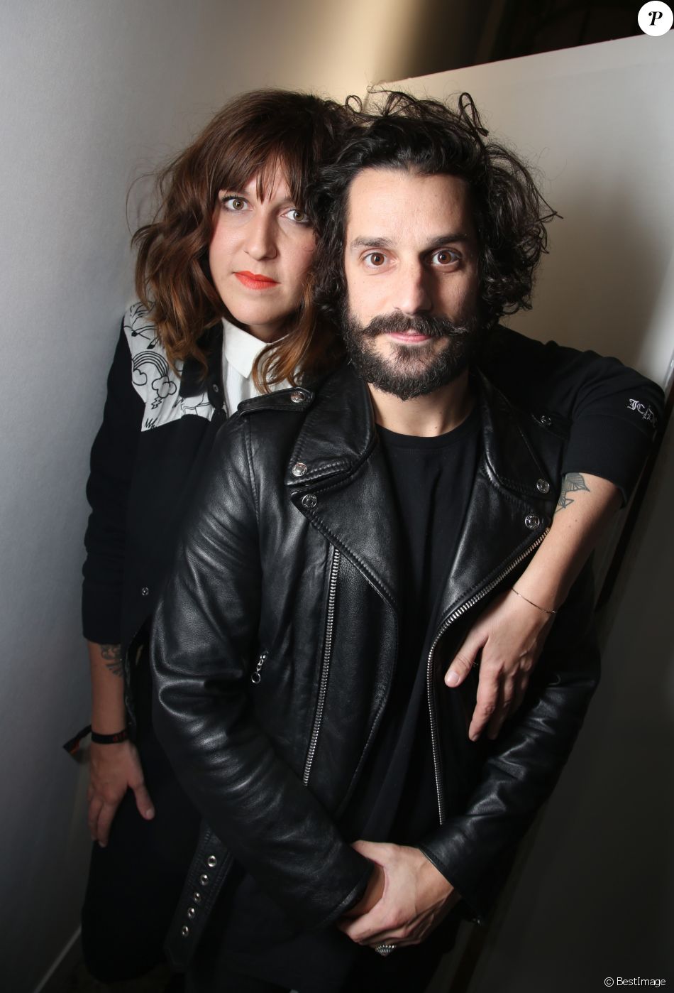 Daphné Bürki et son compagnon Gunther Love - Soirée de vernissage de la ...