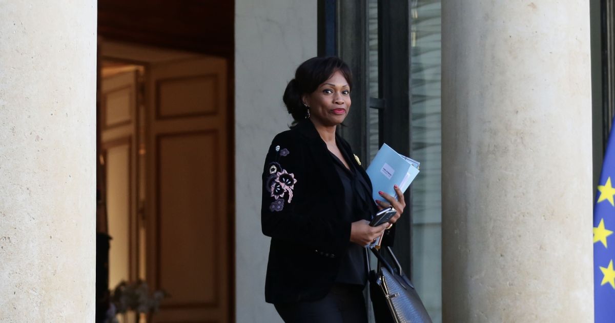 Laura Flessel-Colovic, ministre des sports - Conseil des ministres au ...