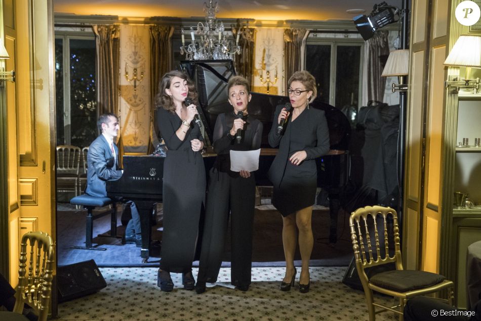 Exclusif - Natalie Dessay avec sa fille Neïma Naouri et Jasmine Roy ...