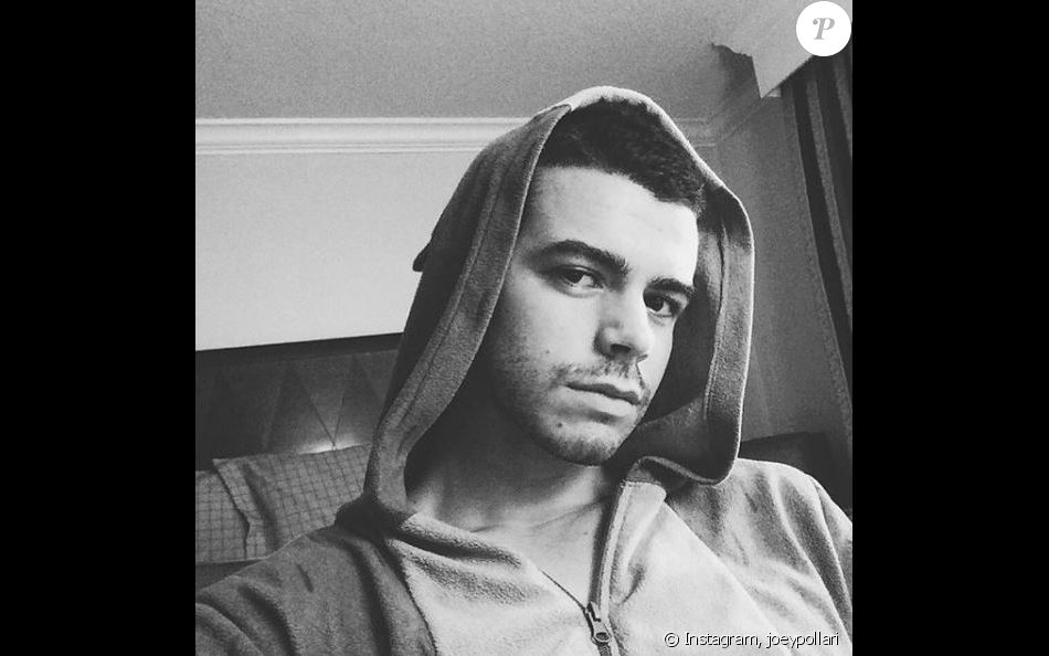 Joey Pollari en mode selfie sur Instagram, octobre 2015 - Purepeople