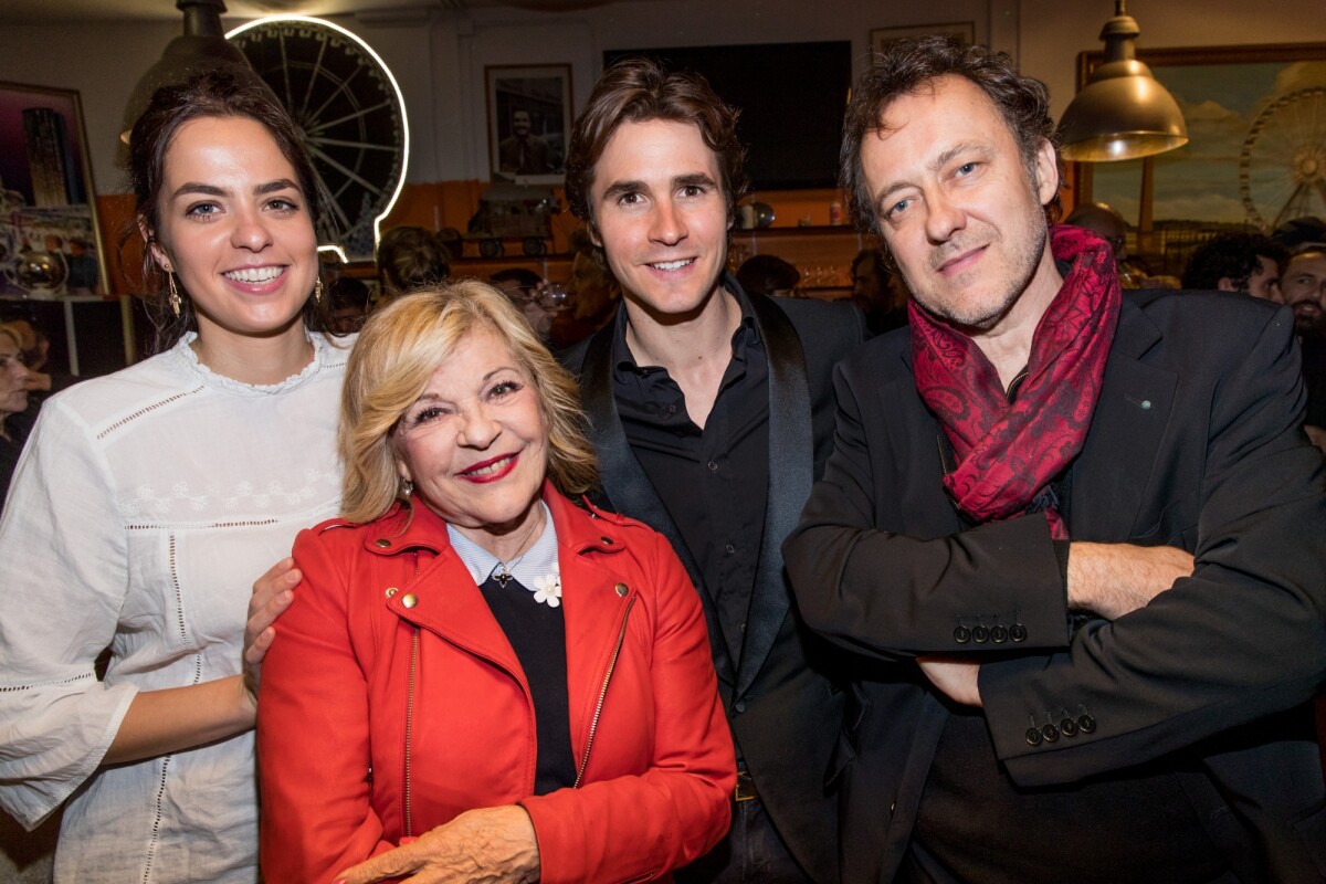 Photo : Semi-Exclusif - Anouchka Delon, son compagnon Julien Dereims ... Photo : Semi-Exclusif - Anouchka Delon, son compagnon Julien Dereims ...