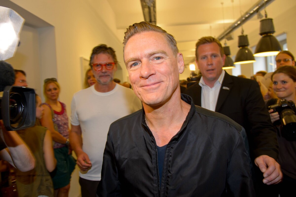 Photo : Vernissage de l'exposition de Brian Adams a Vienne, le 18 Juin ...