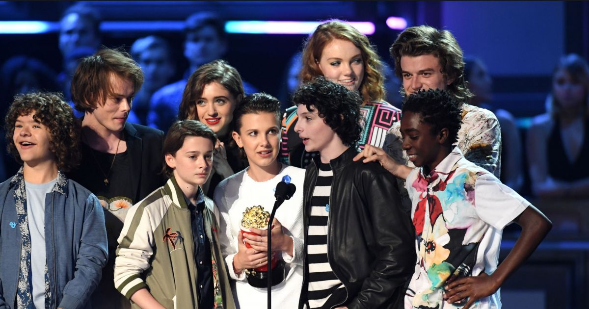 Le cast de Stranger Things en mai 2017. - Purepeople