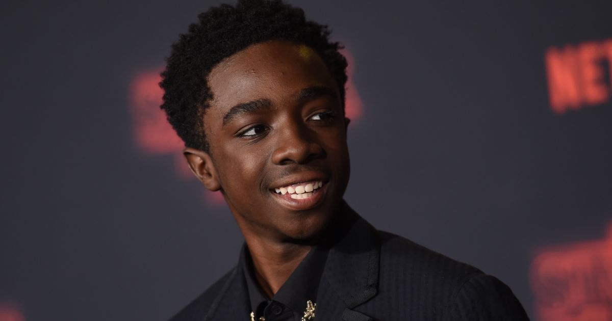 Caleb McLaughlin à la première de Stranger Things 2 au Westwood Theater ...