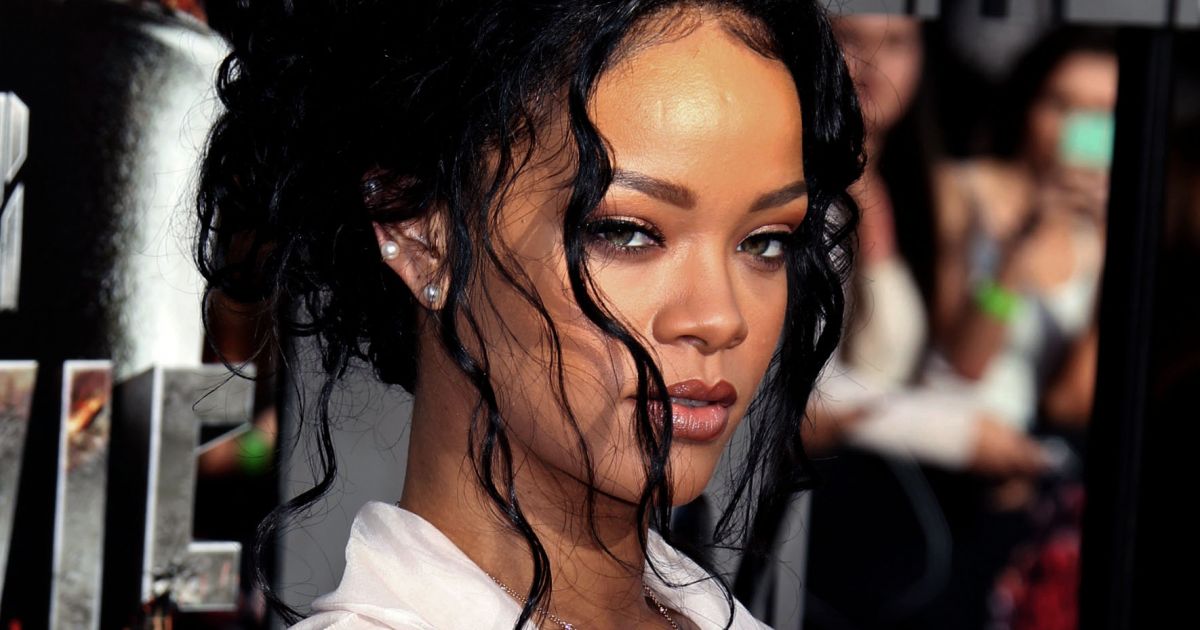 Rihanna aux MTV Awards au Nokia Theatre à Los Angeles. Le 13 avril 2014 ...