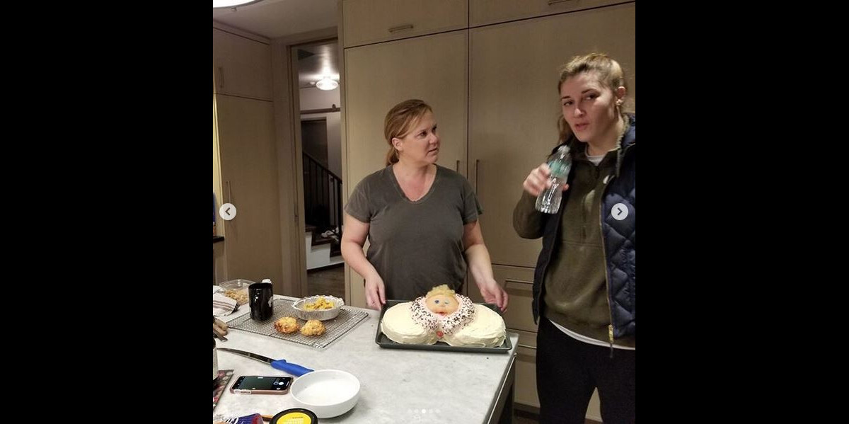 Photo : Amy Schumer et sa belle-soeur Molly Fischer. Janvier 2019 ...