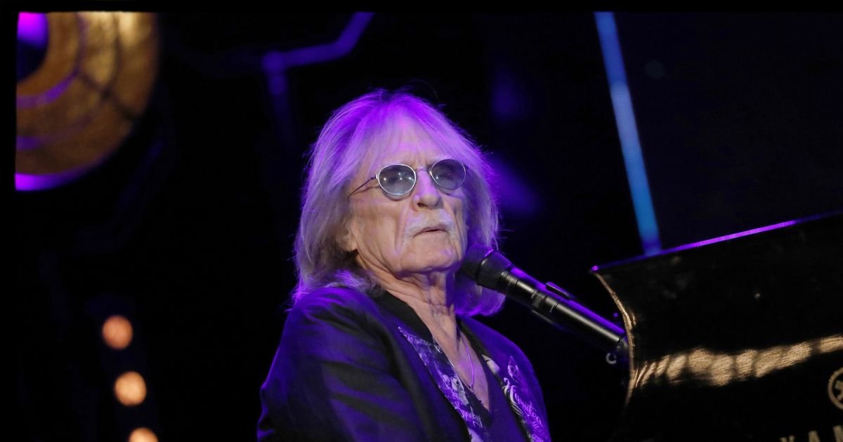 Exclusif - Le chanteur Christophe (Daniel Bevilacqua) lors de la 6ème ...