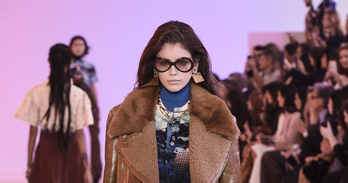 Défilé Chloé Collection Prêt-à-Porter Automne/Hiver 2019-2020 lors de ...