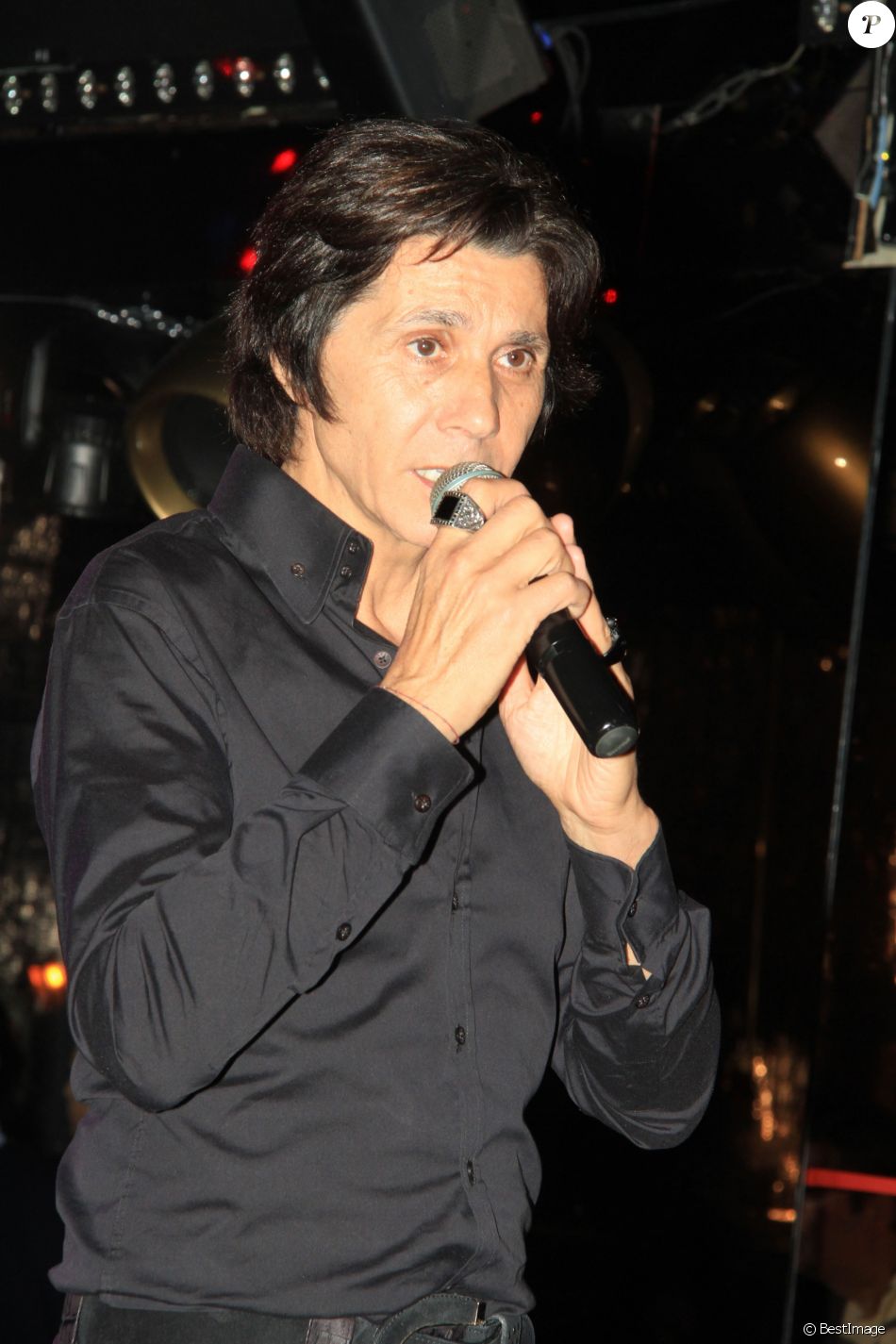 Exclusif - Jean-Luc Lahaye en Showcase pour la soirée Only On live au ...