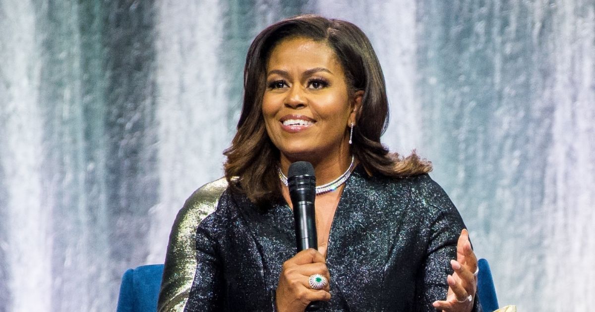 Michelle Obama En Promotion Pour Son Livre Becoming Sur La Scène Du Ziggo Dome à Amsterdam Le