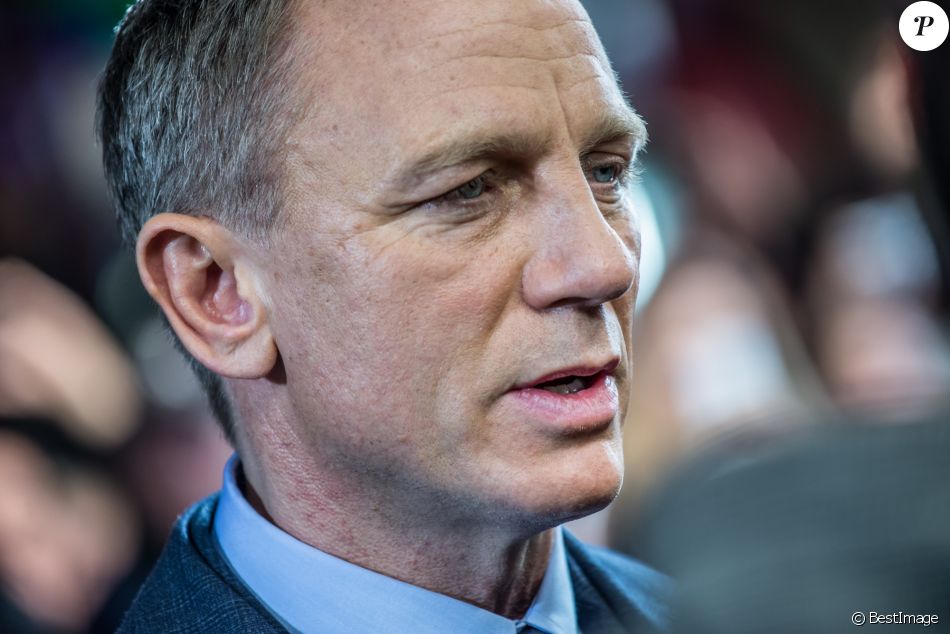Daniel Craig - Arrivée des people à l'avant-première du film 007 ...