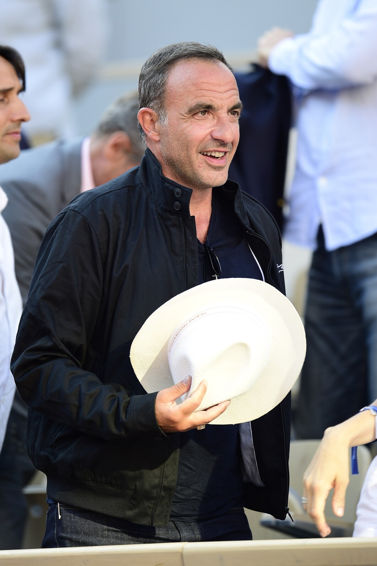 Photo : Nikos Aliagas et sa femme Tina dans les tribunes lors des internationaux de tennis de ...