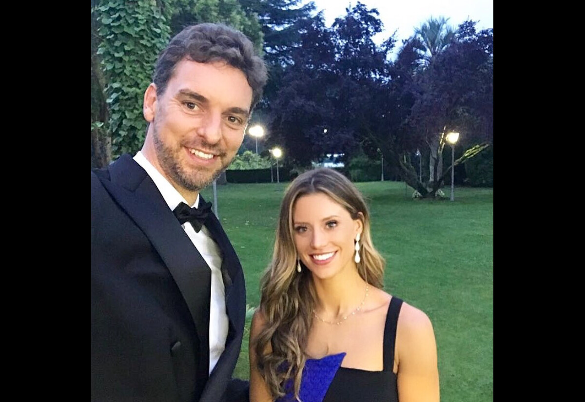 Photo : Pau Gasol et Cat McDonnell (photo Instagram juillet 2019) se ...
