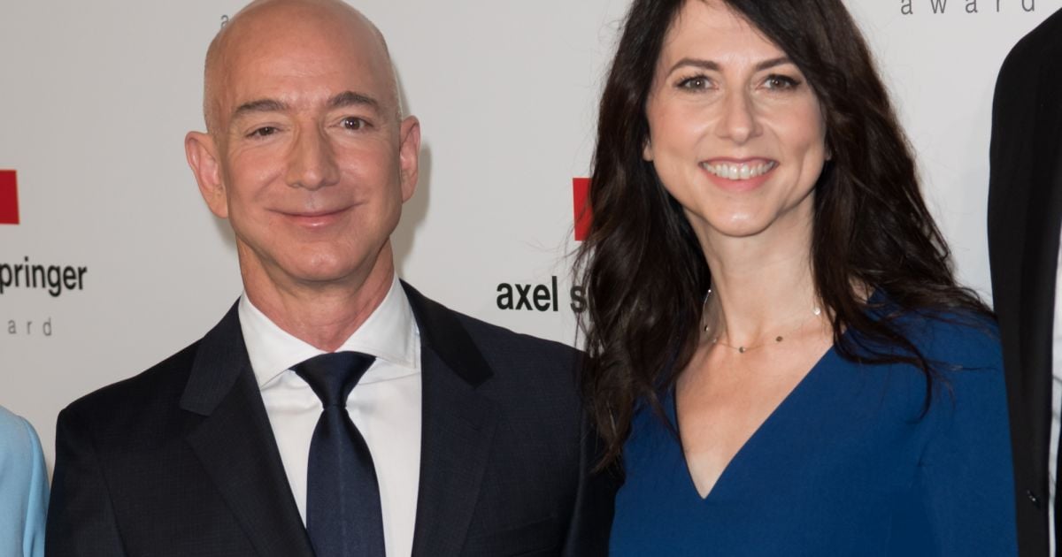 Jeff Bezos et son ex-femme Mackenzie Bezos à Berlin le 24 avril 2018 ... Jeff Bezos et son ex-femme Mackenzie Bezos à Berlin le 24 avril 2018 ...