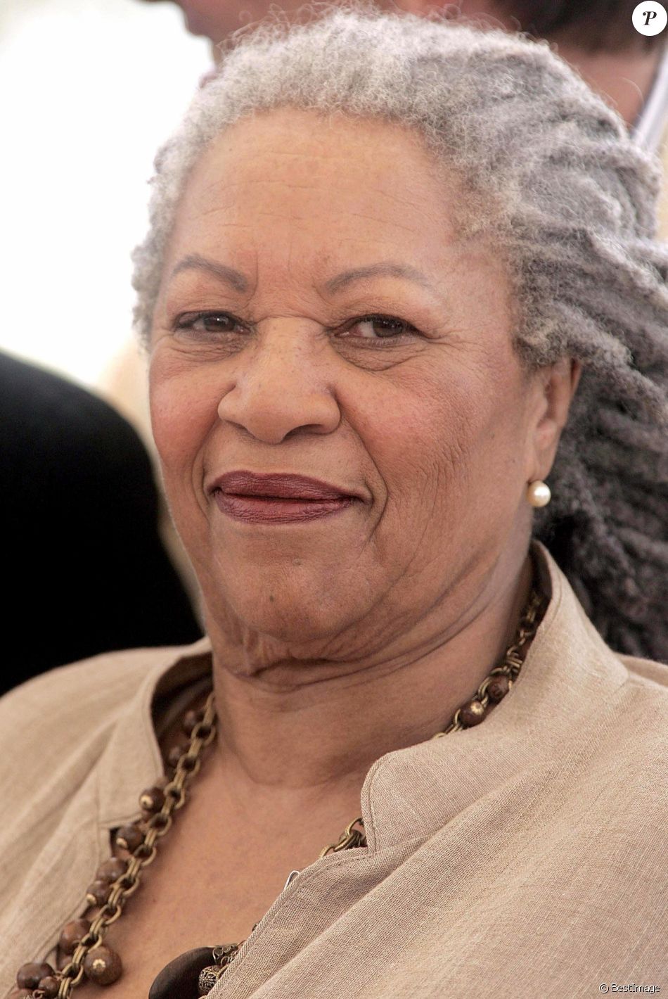Toni Morrison lors du 58e Festival de Cannes, le 11 mai 2005. - Purepeople