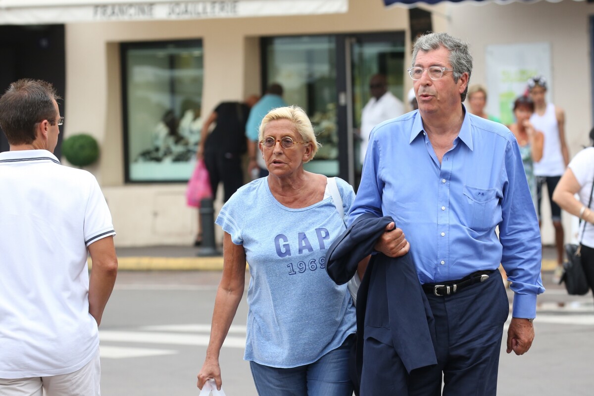 Photo : Patrick Balkany et sa femme Isabelle Balkany se promènent dans ...