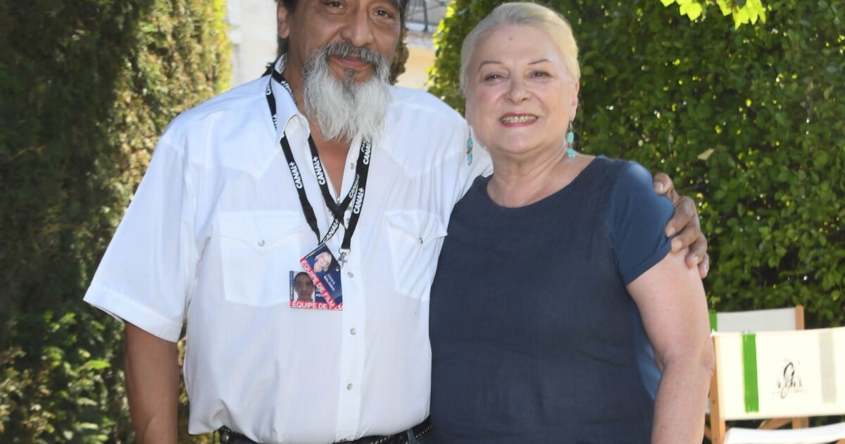 Josiane Balasko et George Aguilar, amoureux complices sous le soleil d ...