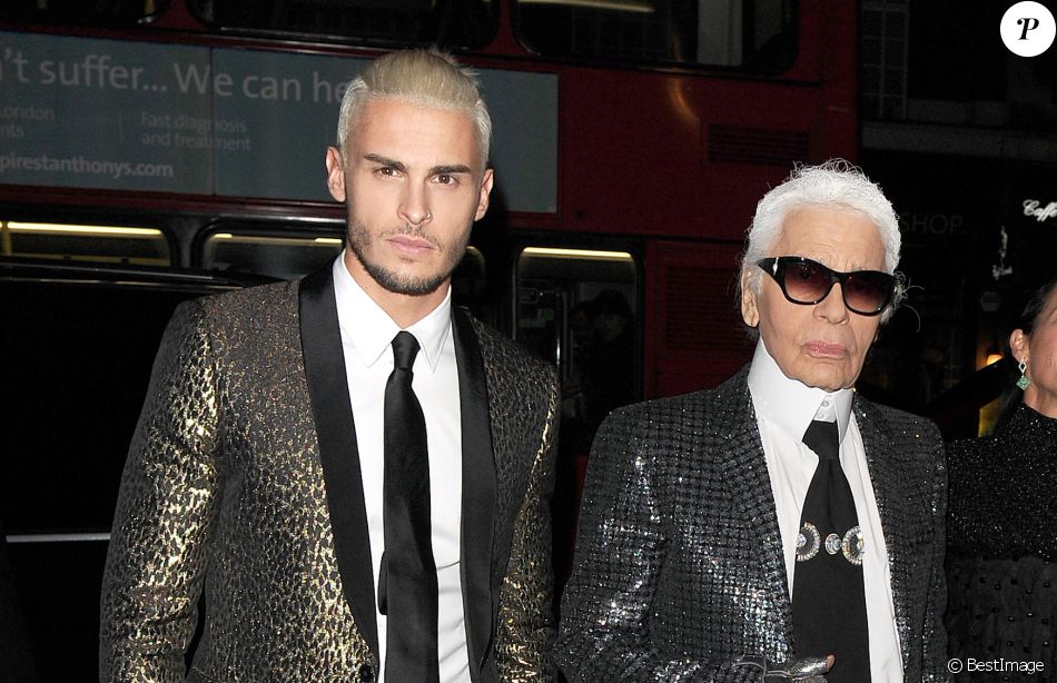 Karl Lagerfeld et Baptiste Giabiconi - Arrivée des people au vernissage ...