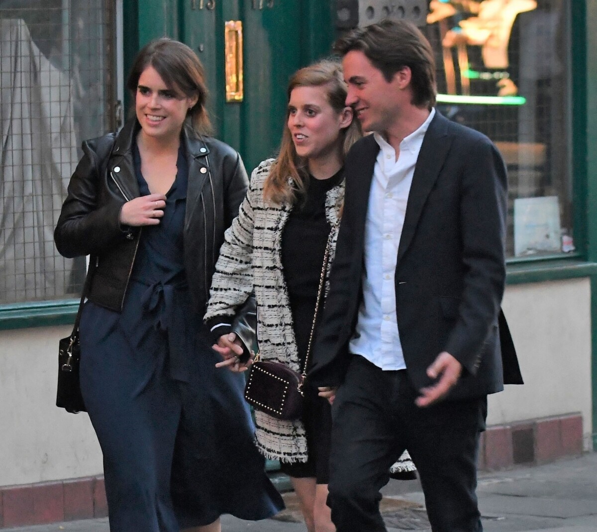 Photo : Exclusif - La princesse Eugenie d'York avec sa soeur la ... Photo : Exclusif - La princesse Eugenie d'York avec sa soeur la ...