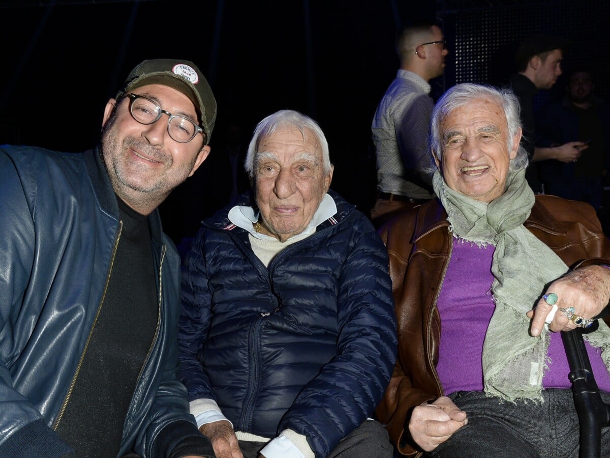 Photo : Kad Merad, Charles Gérard et Jean-Paul Belmondo au match de ...