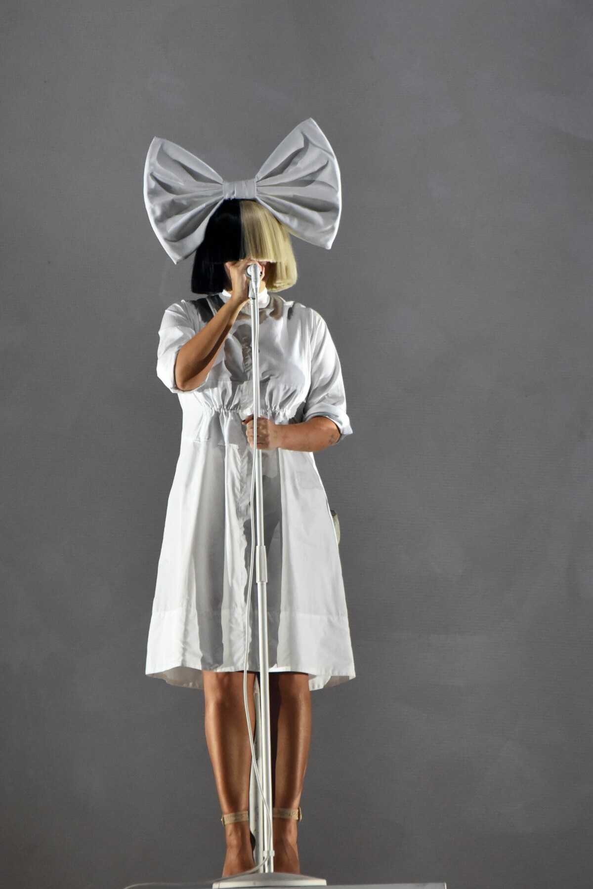 Vidéo : La chanteuse Sia en concert au stade Allianz à Sydney ...