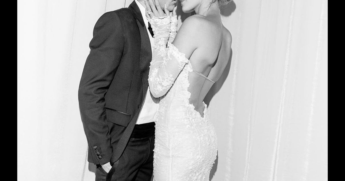 Mariage de Justin Bieber et Hailey Baldwin- 30 septembre 2019- Robe ...