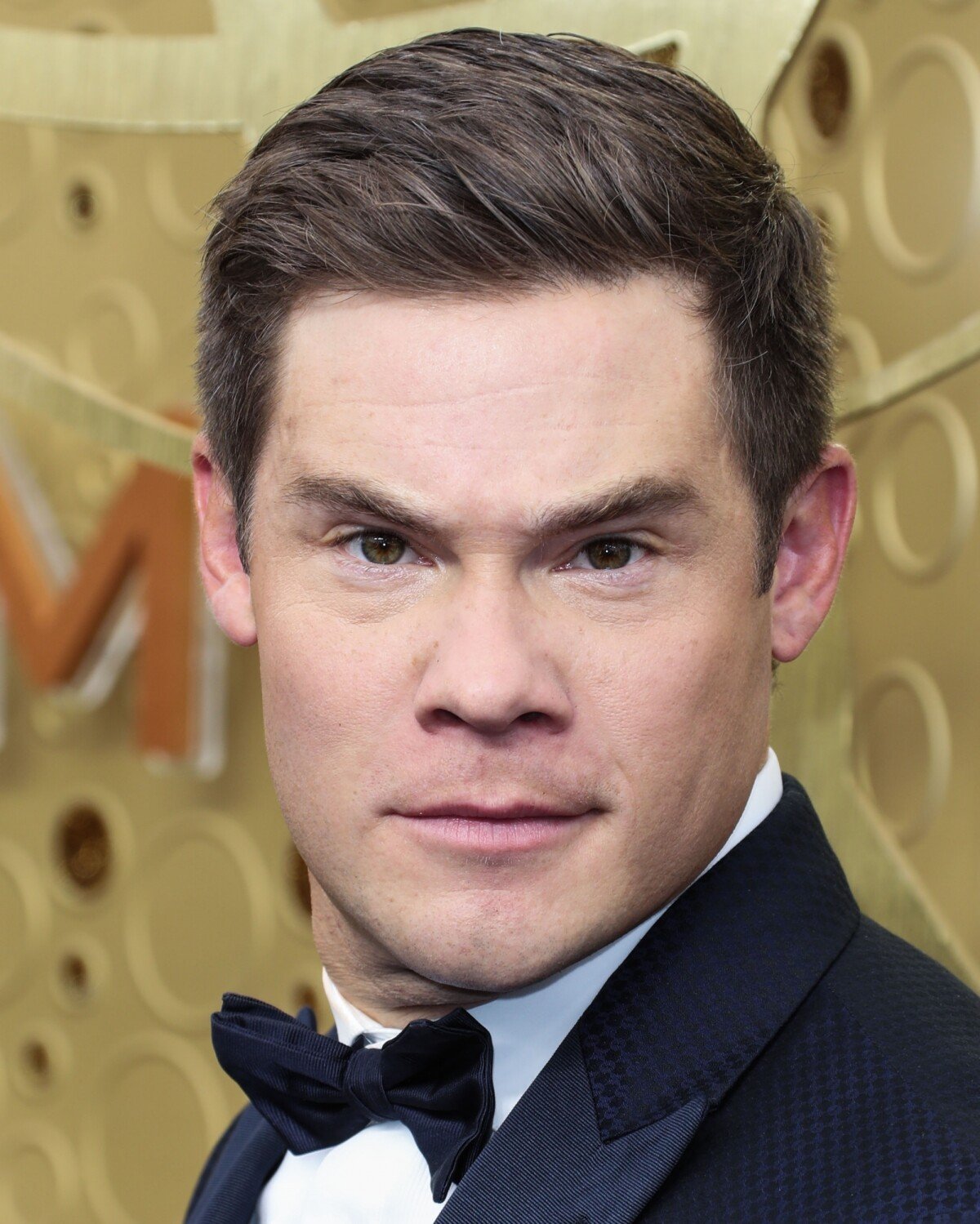 Photo : Adam DeVine - Les célébrités assistent à la cérémonie des Emmy ...