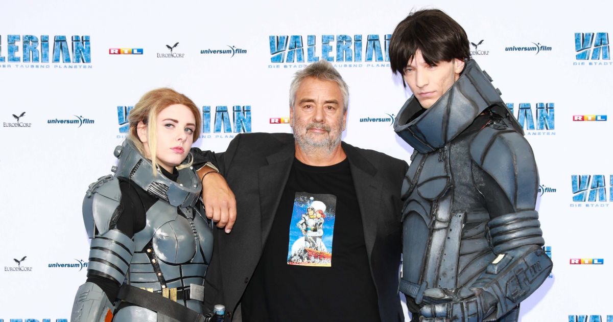 Luc Besson à la première de Valérian et la Cité des milles planètes à ...