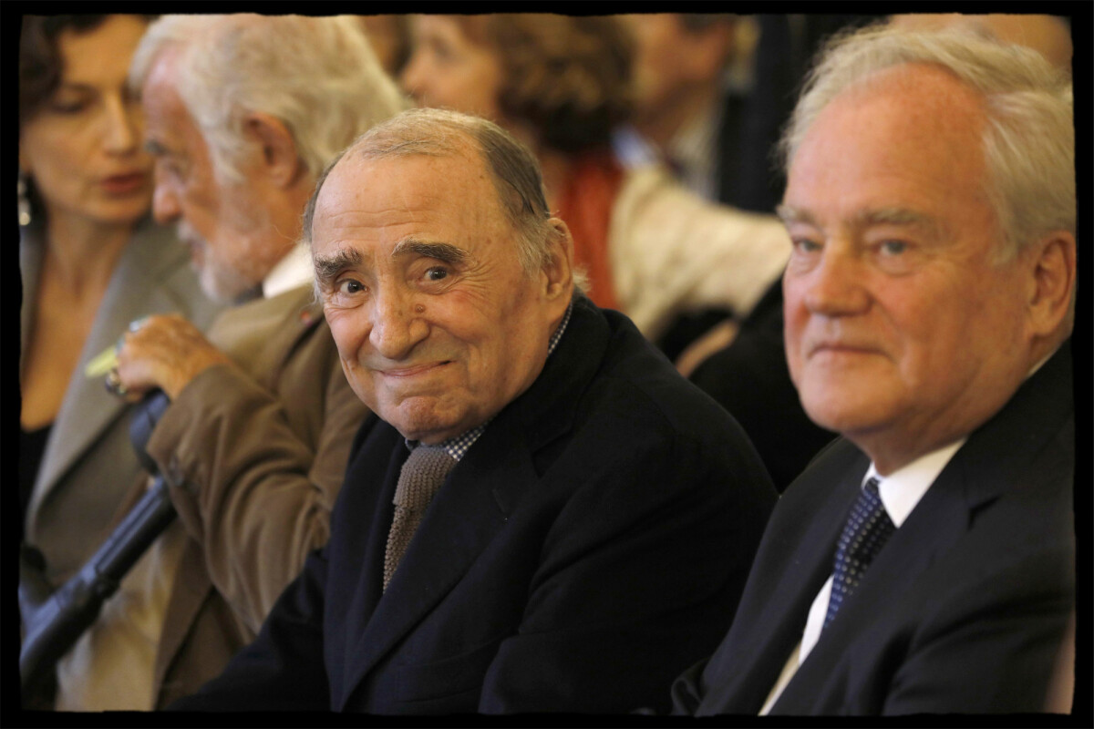 Photo : Claude Brasseur, Christian Cambon - Claude Brasseur reçoit les ...