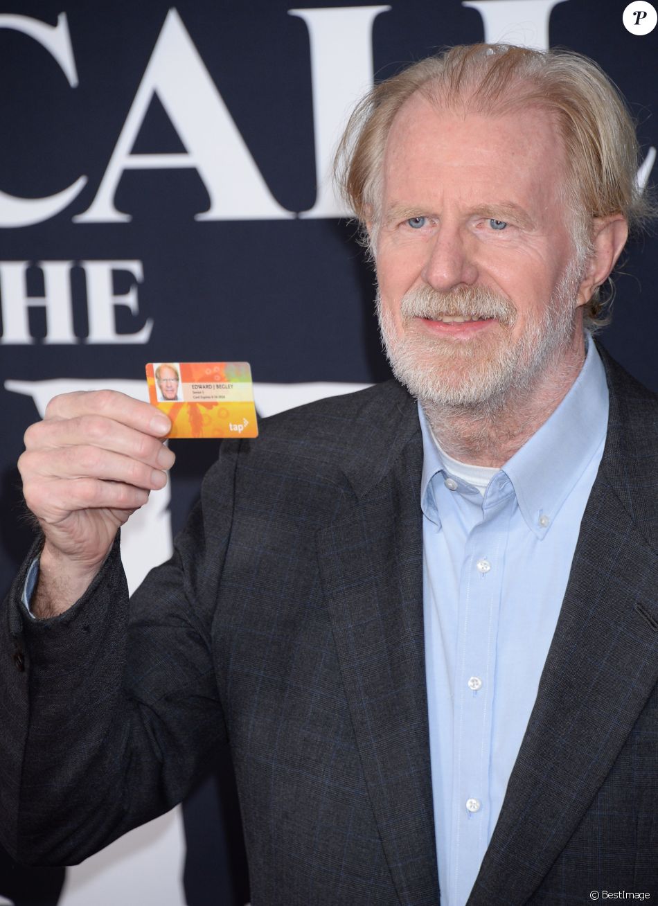 Ed Begley Jr. à la première du film The Call of the Wild à Los Angeles ...