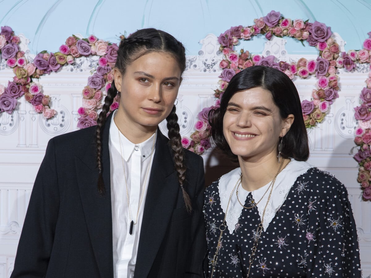 Photo : Stella Leoni et Stéphanie Sokolinski dite SoKo - Photocall du ...