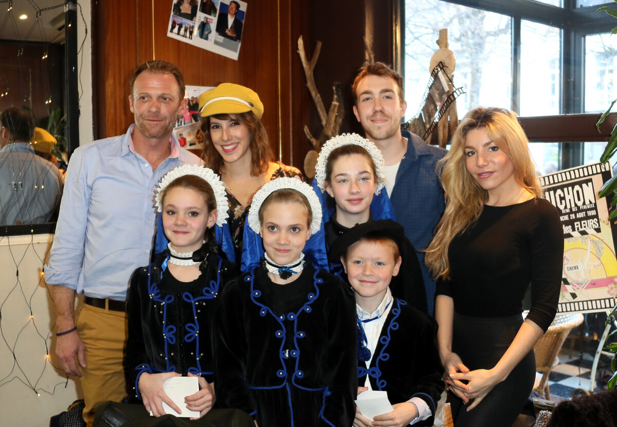 Photo : Régis Maynard, Léa Francois, Théo Bertrand, Lola Marois - Les ...