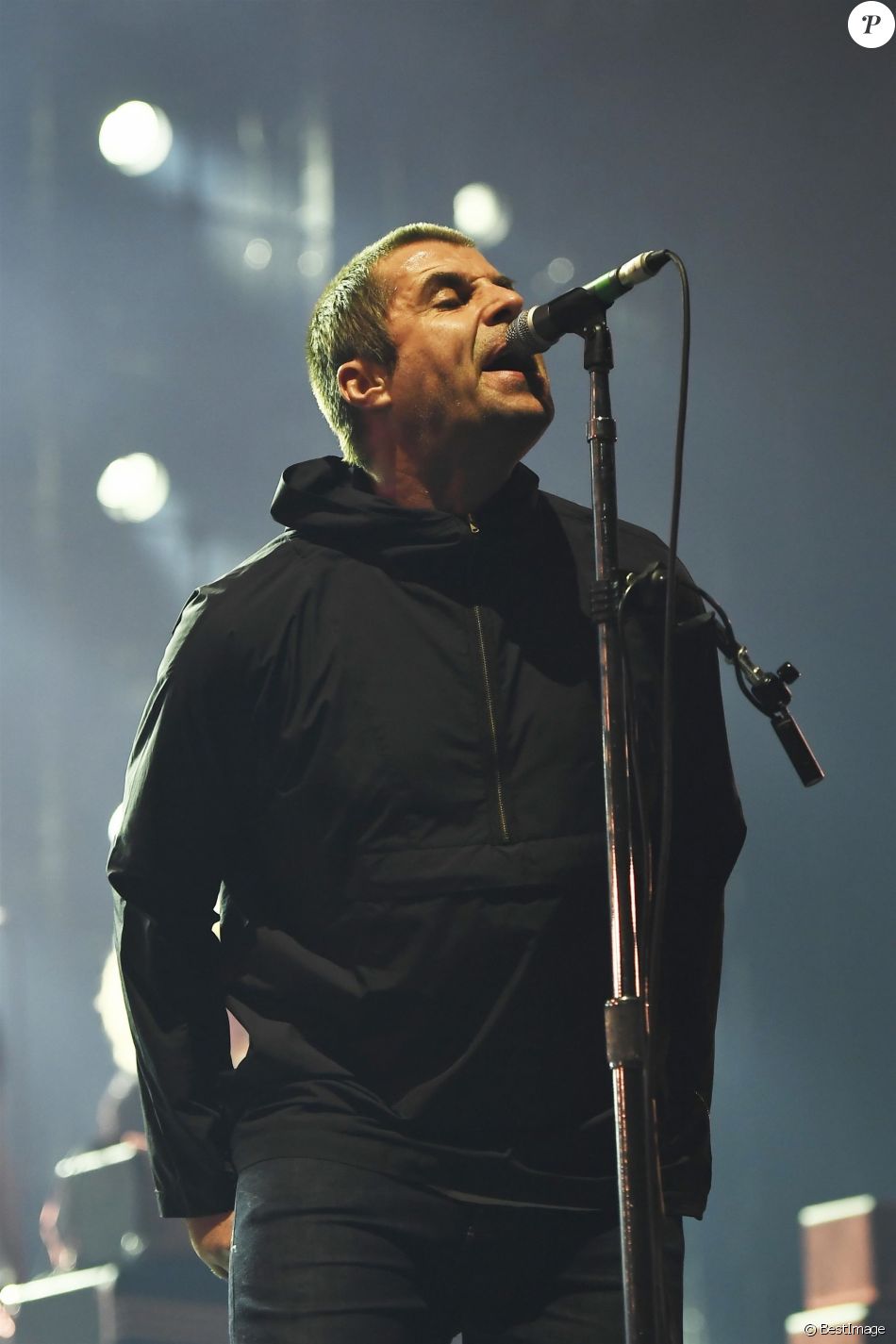 Liam Gallagher en concert à l'O2 Arena à Londres, le 28 novembre 2019 ...