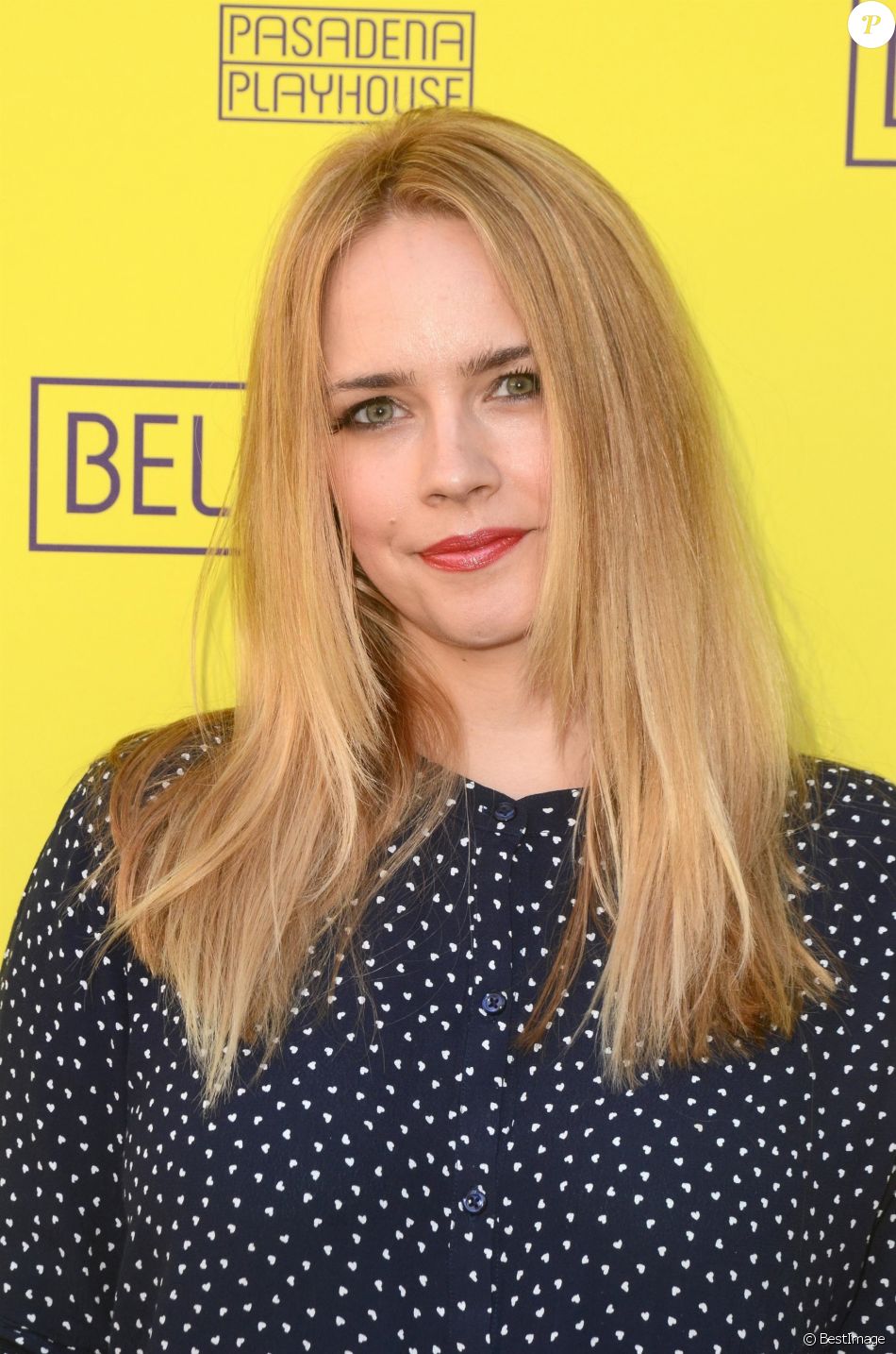 Jessica Barth à la soirée d'ouverture de 'Belleville' au Pasadena ...