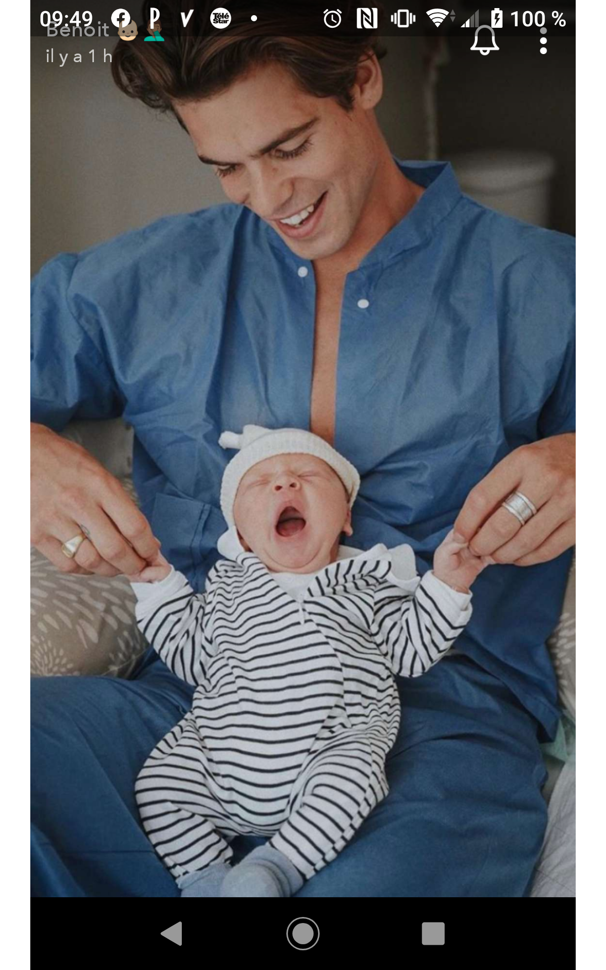 Photo : Benoît Assadi amusé par sa différence de photos avec Giovanni ...