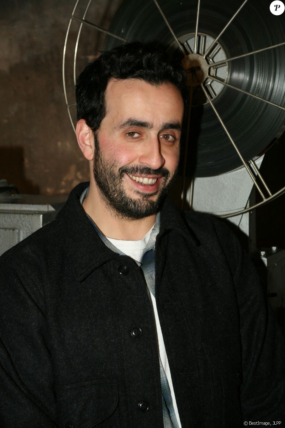 Exclusif - Jonathan Cohen - Avant première du film Blanche comme neige ...