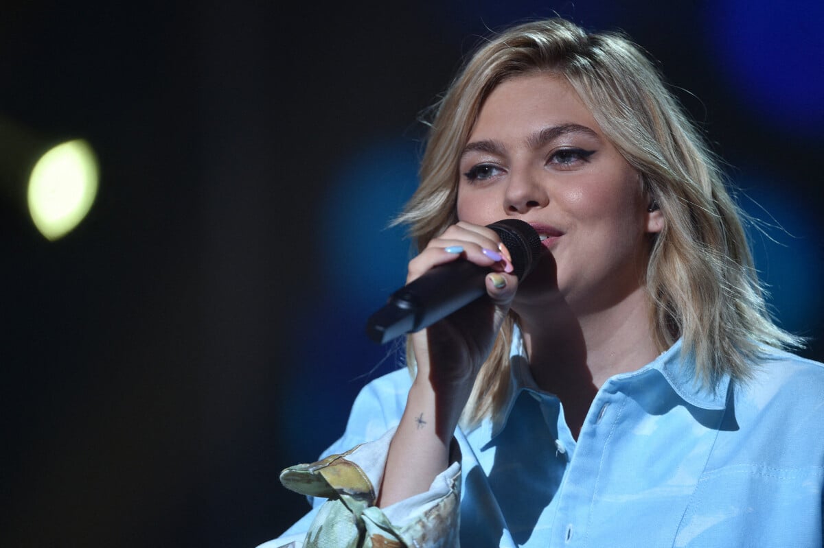 Photo : Exclusif - Louane Emera - Enregistrement de l'émission "300 ...