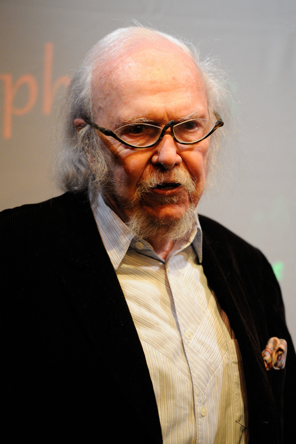 Photo : Alain Rey aux Alphonses 2015 au Theatre De La Huchette à Paris ...