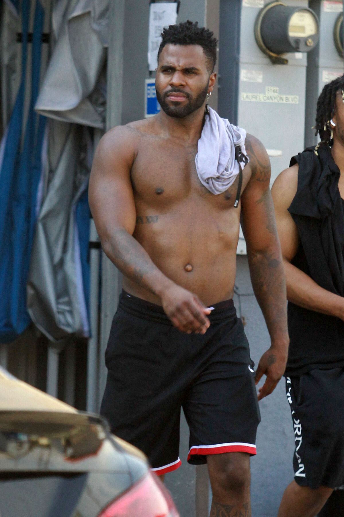 Photo : Exclusif - Jason Derulo sort torse nu d'une salle de gym privée ...