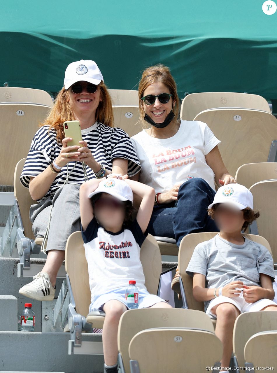 Léa Salamé Pause Sportive Et Ensoleillée Avec Son Beau Fils Alexandre