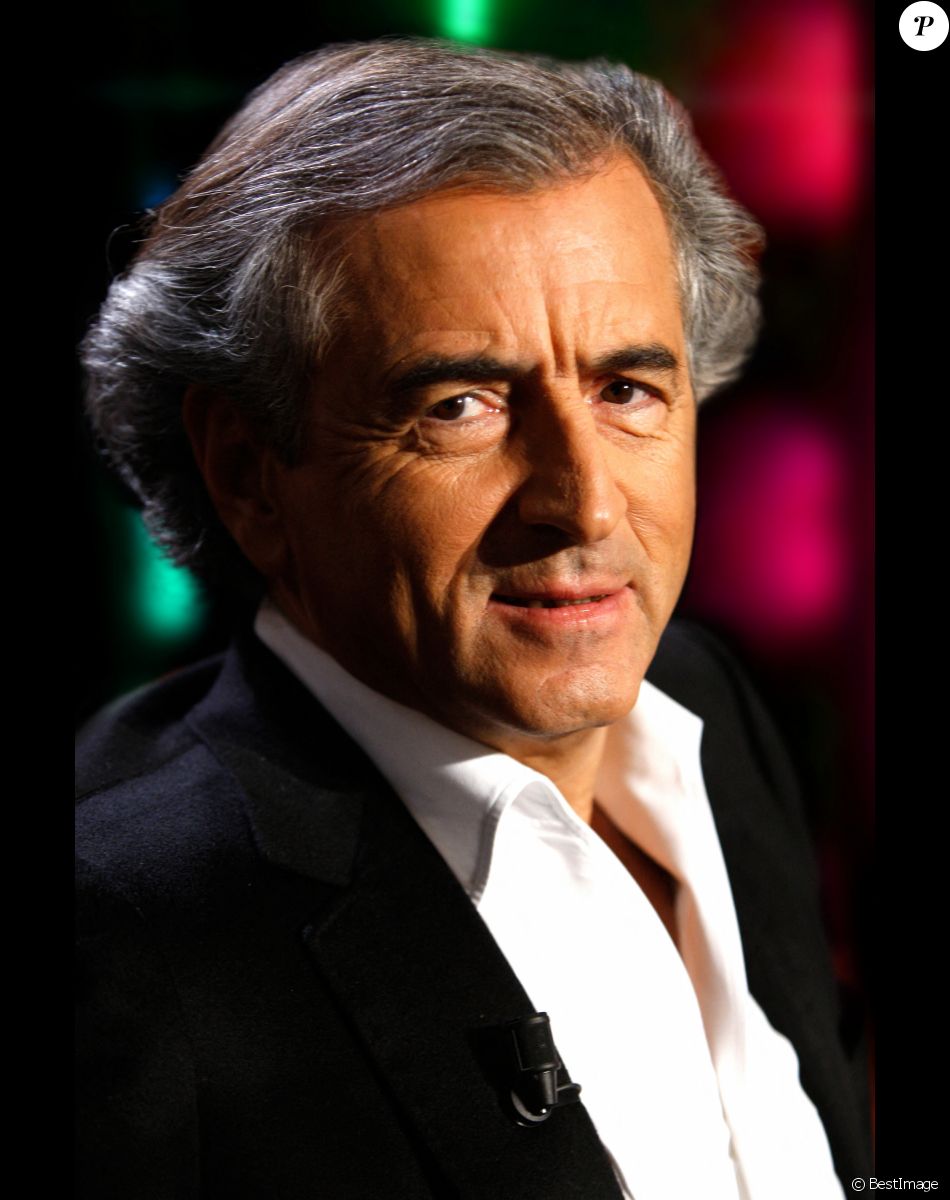 Bernard Henri-Lévy : Pourquoi est-il toujours en chemise à la guerre ...